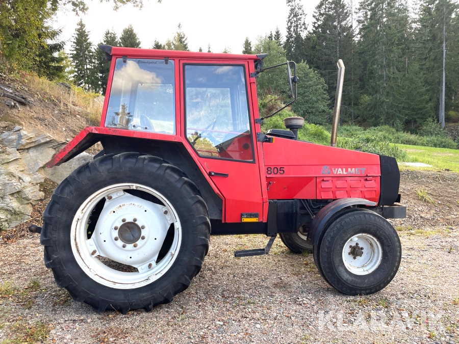 Traktor Valmet 805-2 turbo, Orust, Klaravik auktioner