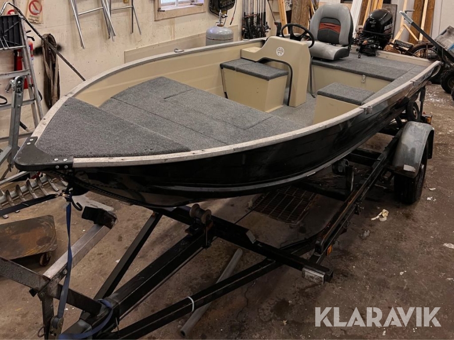 Tracker V14, Lindesberg, Klaravik auktioner