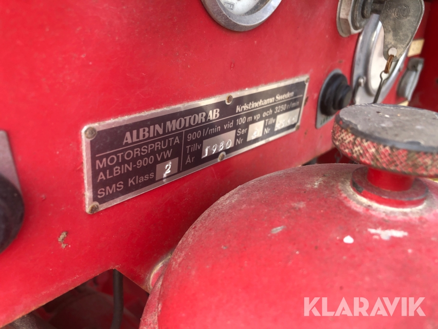 Klaravik Auktioner | Brandspruta Albin Motor