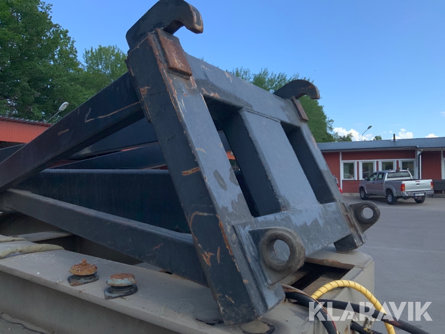 Kranarm Stora BM, Eskilstuna, Klaravik auktioner