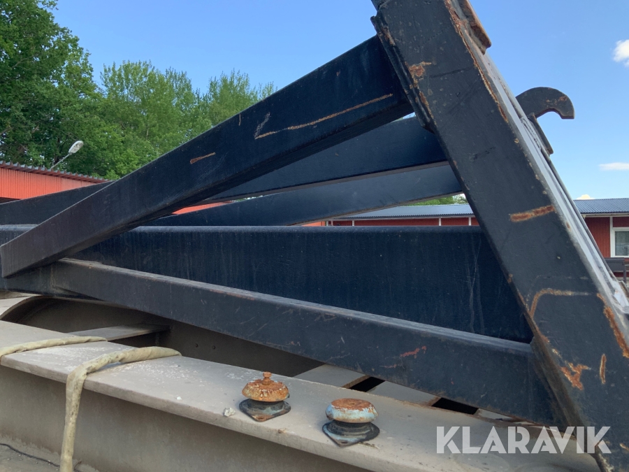 Kranarm Stora BM, Eskilstuna, Klaravik auktioner