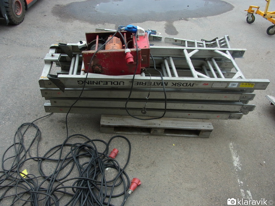 Klaravik Auktioner | TAKLIFT