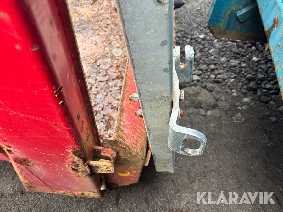 Lastväxlarflak Sörling ilsbo, Haninge, Klaravik auktioner