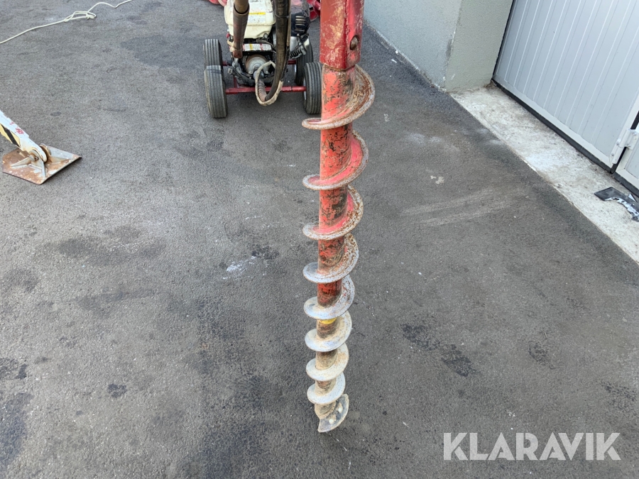 Jordborr Little Beaver, Nybro, Klaravik auktioner