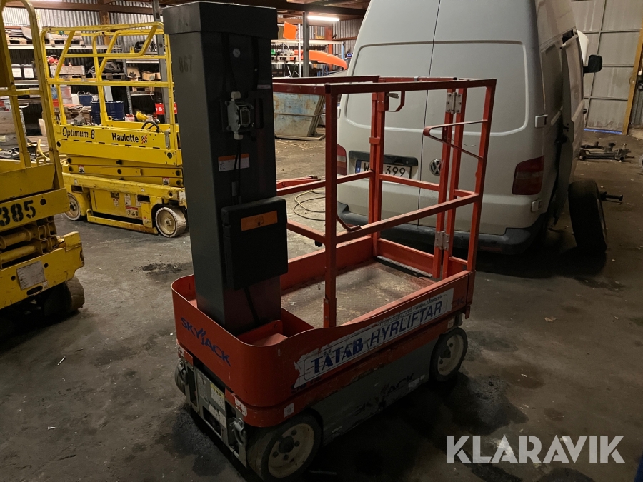 Pelarlift Skyjack SJ12, Tranås, Klaravik auktioner