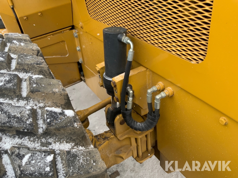 Redskapsbärare Variotrac 300 R med sidomonterad kran