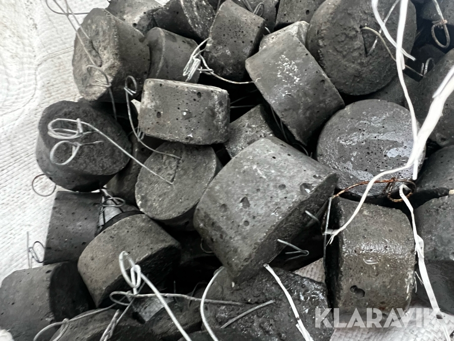 Blandade distanser till armering, Göteborg, Klaravik auktion