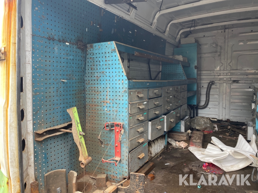 Skåpbil Mercedes-Benz 614, Arvika, Klaravik auktioner