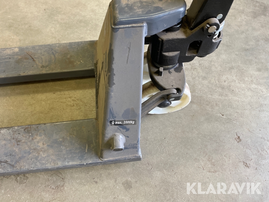 Pallyft, Ludvika, Klaravik auktioner