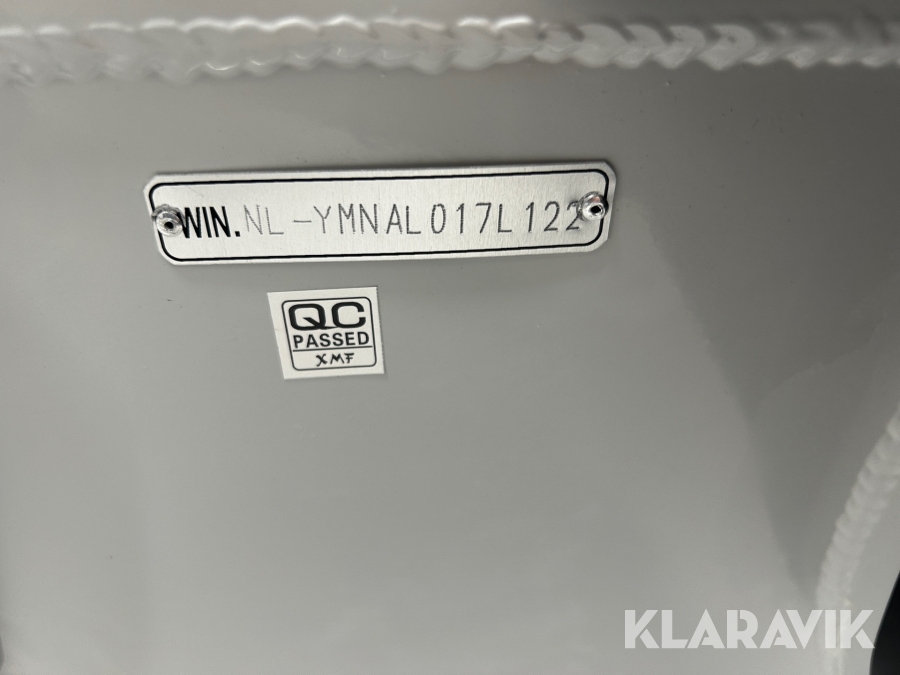 Båt Yamaha YAM 270TAf, Varberg, Klaravik auktioner