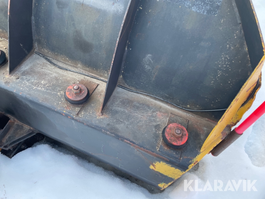 Klaravik Auktioner | Diagonalblad Holms Tkh-101-400