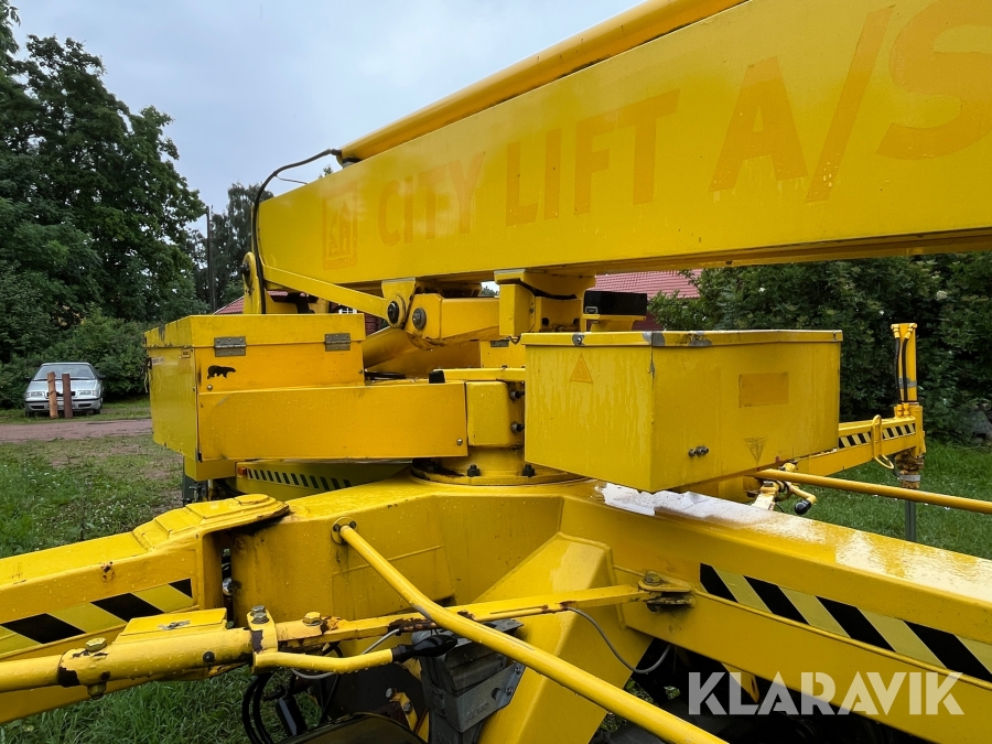 Skylift Denka lift DK 25, Köping, Klaravik auktioner