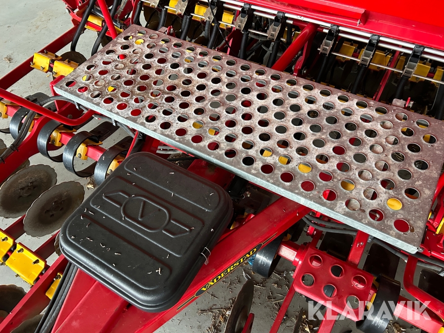 Såmaskin Väderstad Rapid 400C, Uppsala, Klaravik auktioner