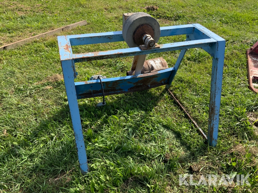 Slipsten, Nybro, Klaravik auktioner