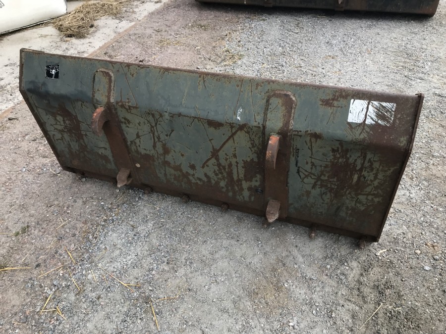 Klaravik Auktioner | Gödselgrep