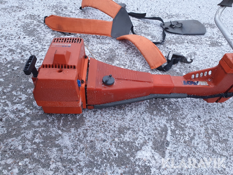 Röjsåg med & sele Husqvarna 245 RX, Karlstad,