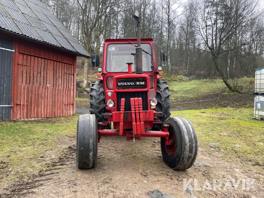 Traktor Volvo BM T 800 C, Hylte, Klaravik auktioner