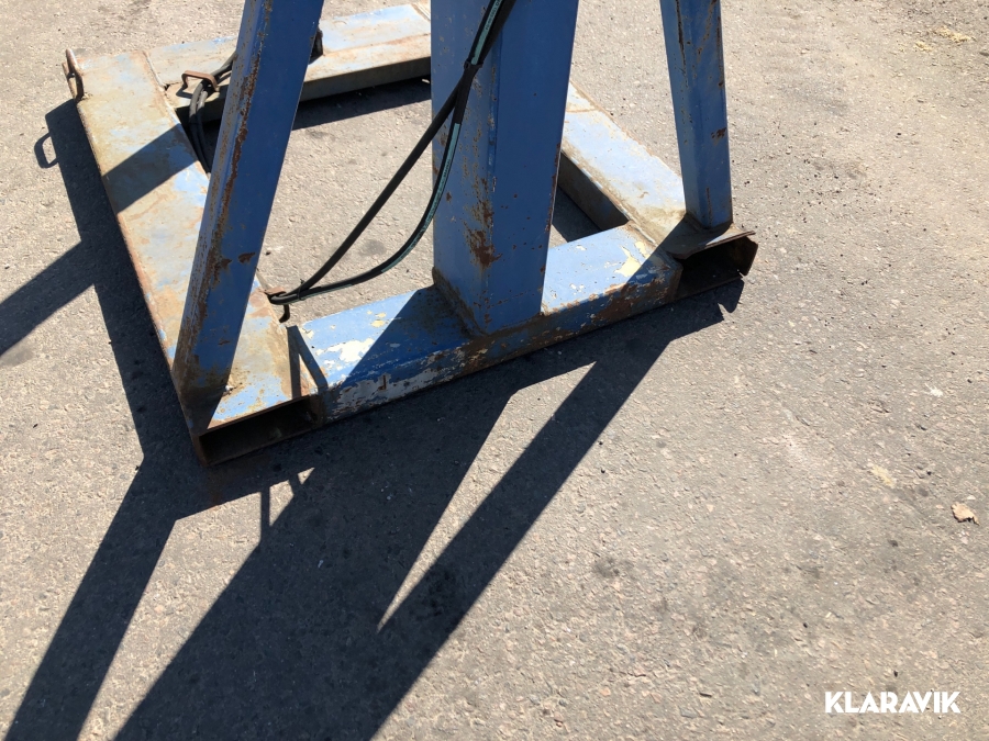 Lyftanordning för gaffelinfästning säcklyft