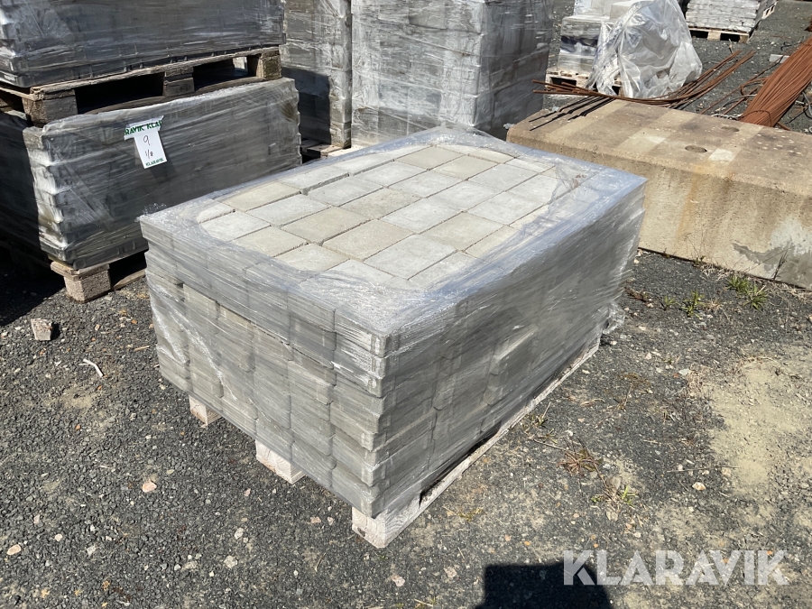 Marksten Starka Bya Grå, Tingsryd, Klaravik auktioner