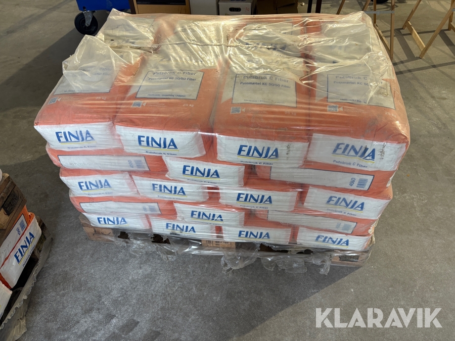 Putsbruk Finja, Arvika, Klaravik auktioner