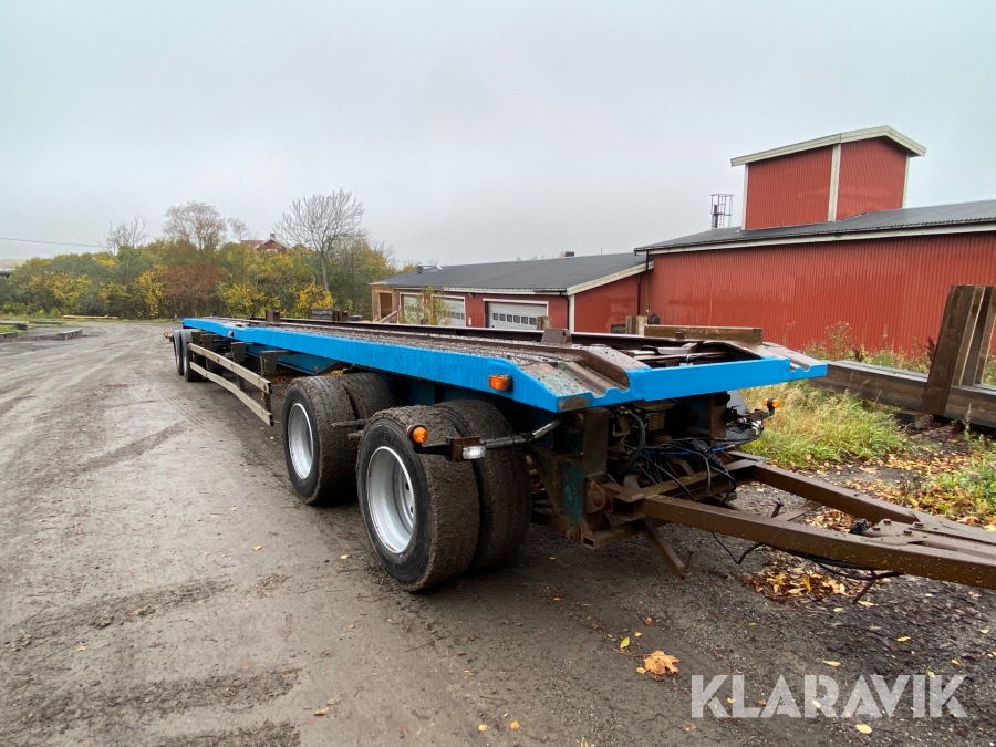 Lastväxlarsläp Renders RAC 18-18