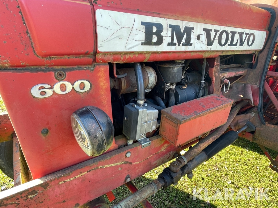 Traktor Volvo BM 600, Heby, Klaravik auktioner