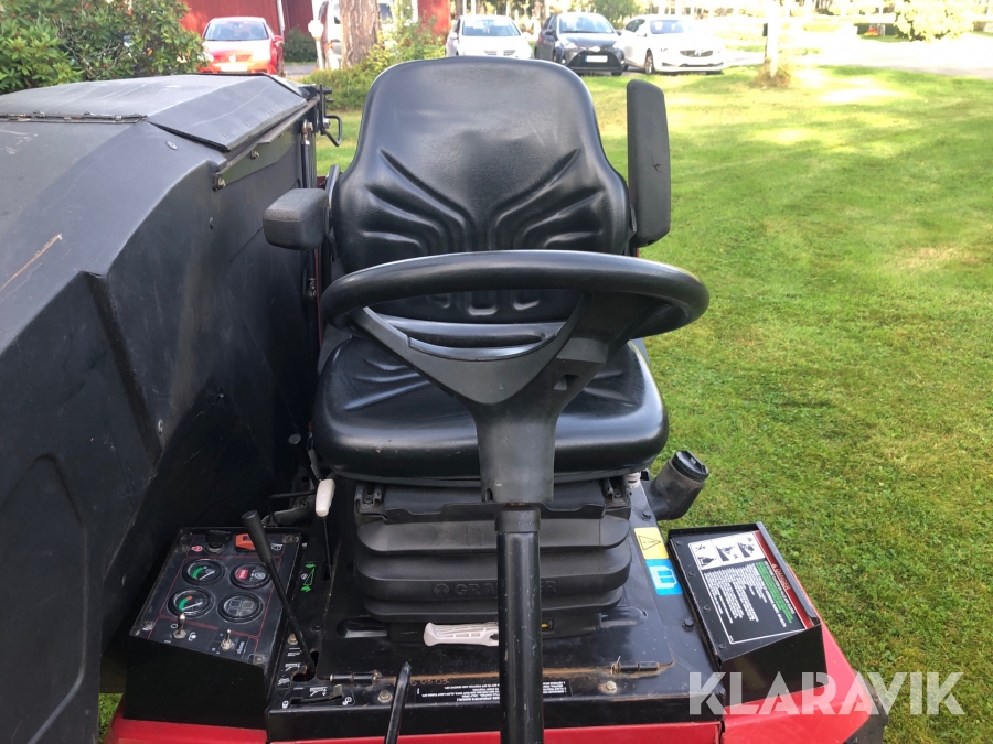 Klaravik Auktioner | Gräsklippare Toro Groundmaster 228 - D med kubota ...