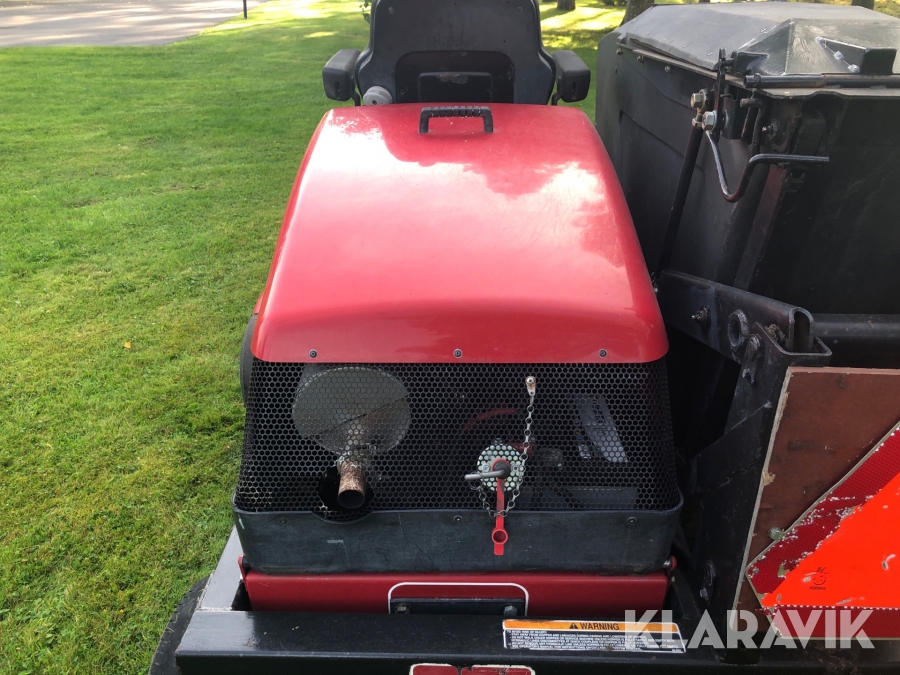 Klaravik Auktioner | Gräsklippare Toro Groundmaster 228 - D med kubota ...