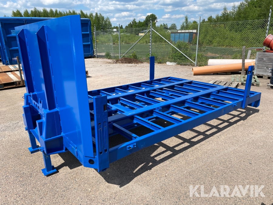 Klaravik Auktioner | Flak till dragbil tridem