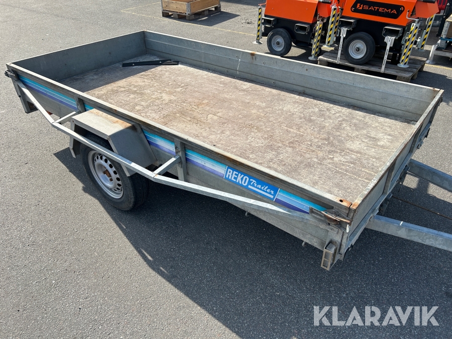 Personbilssläp Reko trailer, Uppsala, Klaravik auktioner