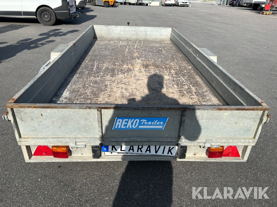 Personbilssläp Reko trailer, Uppsala, Klaravik auktioner