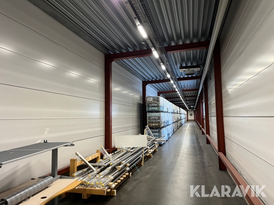 Trucktunnel/Stålstomme med sandwichpaneler 4,3m X 100m, Falk