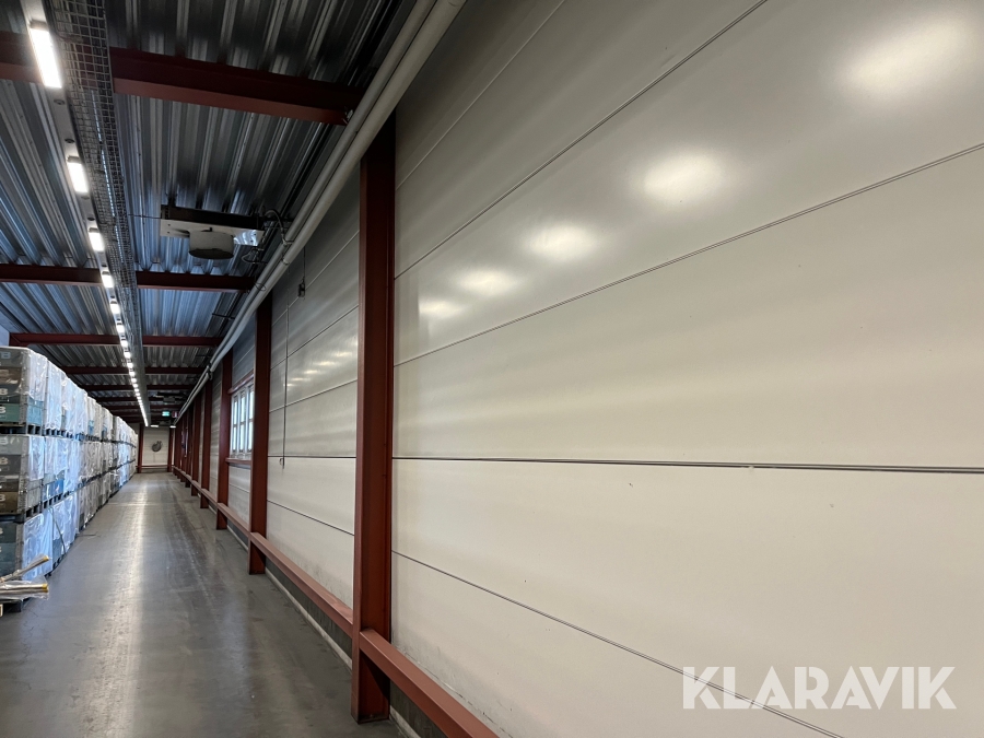 Trucktunnel/Stålstomme med sandwichpaneler 4,3m X 100m, Falk