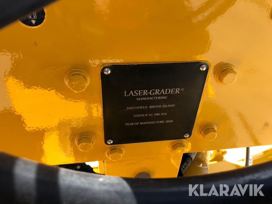 Väghyvel Laser Grader 106-6WD