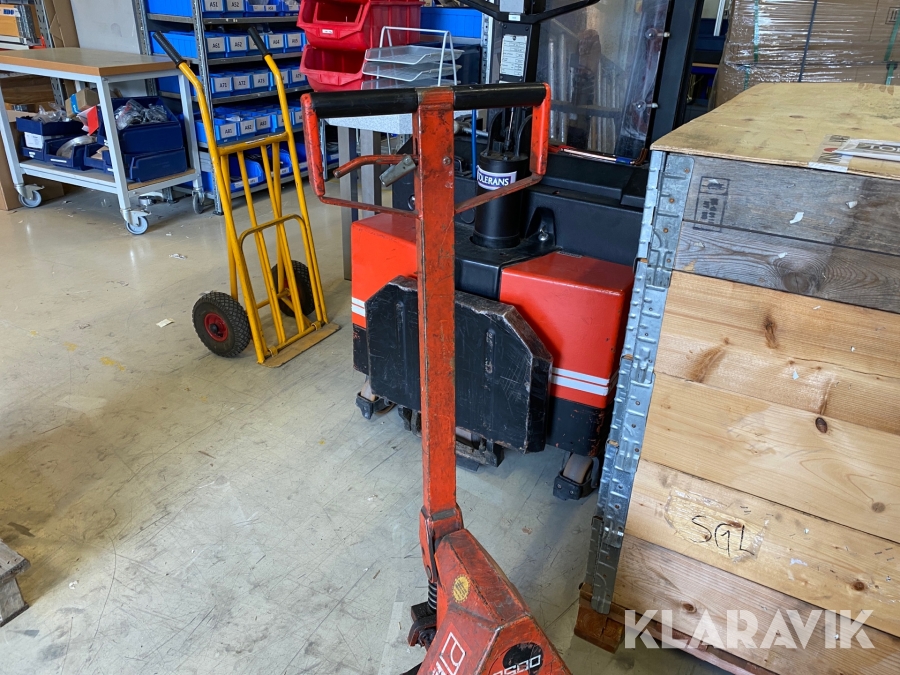 Pallyft Logitrans GL 2500, Tyresö, Klaravik auktioner