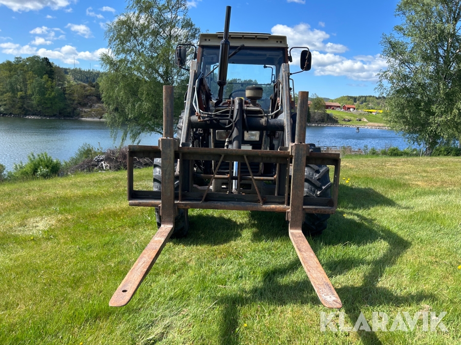 Traktor Massey Ferguson 362, Lilla Edet, Klaravik auktioner