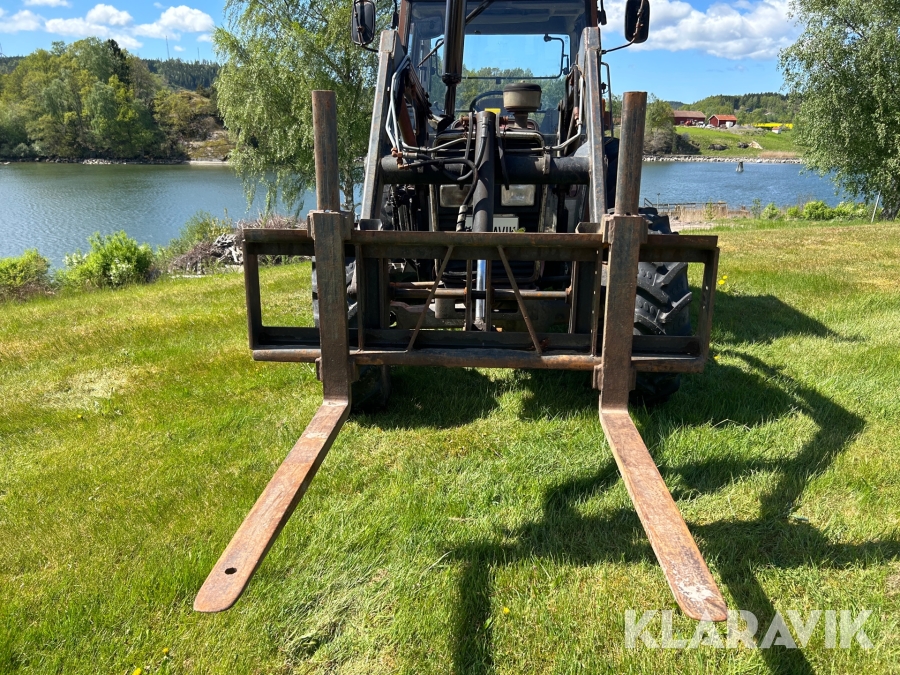 Traktor Massey Ferguson 362, Lilla Edet, Klaravik auktioner