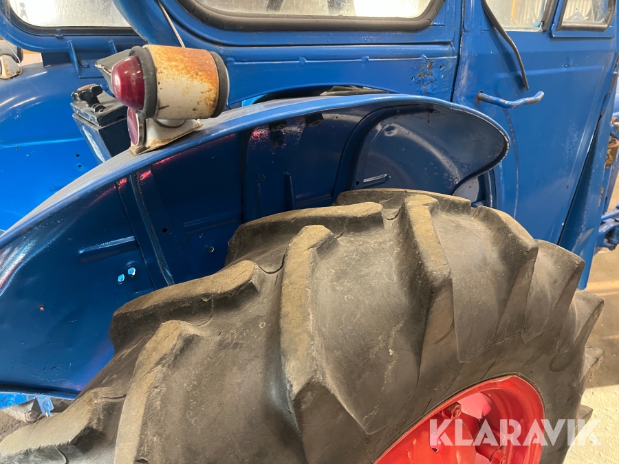 Veterantraktor Fordson Super Dextra, Finspång, Klaravik aukt
