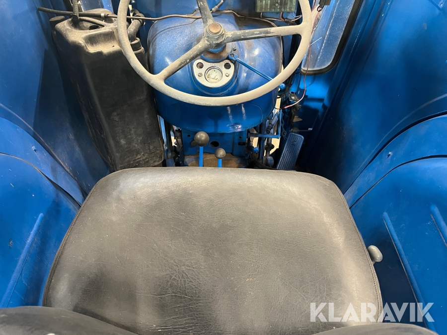 Veterantraktor Fordson Super Dextra, Finspång, Klaravik aukt