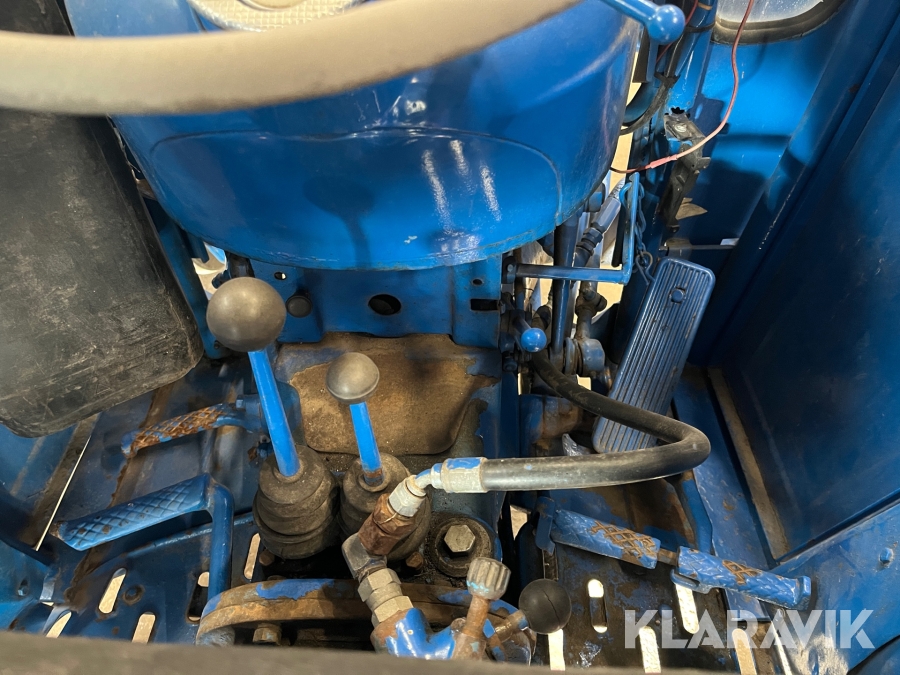 Veterantraktor Fordson Super Dextra, Finspång, Klaravik aukt