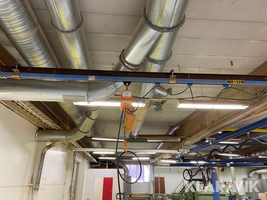 Klaravik Auktioner | Telfer Kito EF2-E-162 med helmskena