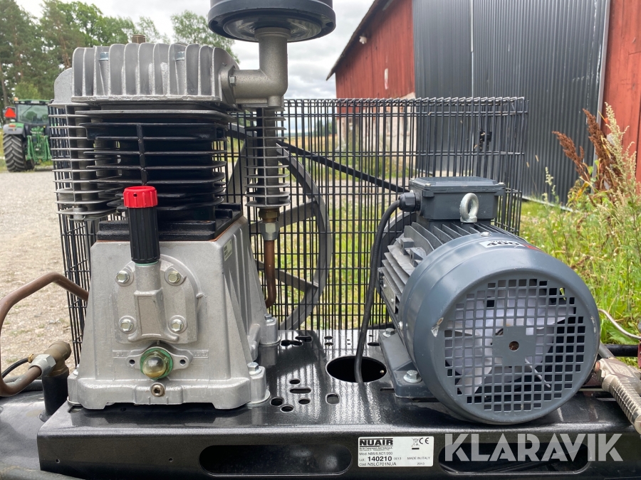 Klaravik Auktioner | Kompressor Nuair NB5,5,5CT/200 5,5hk