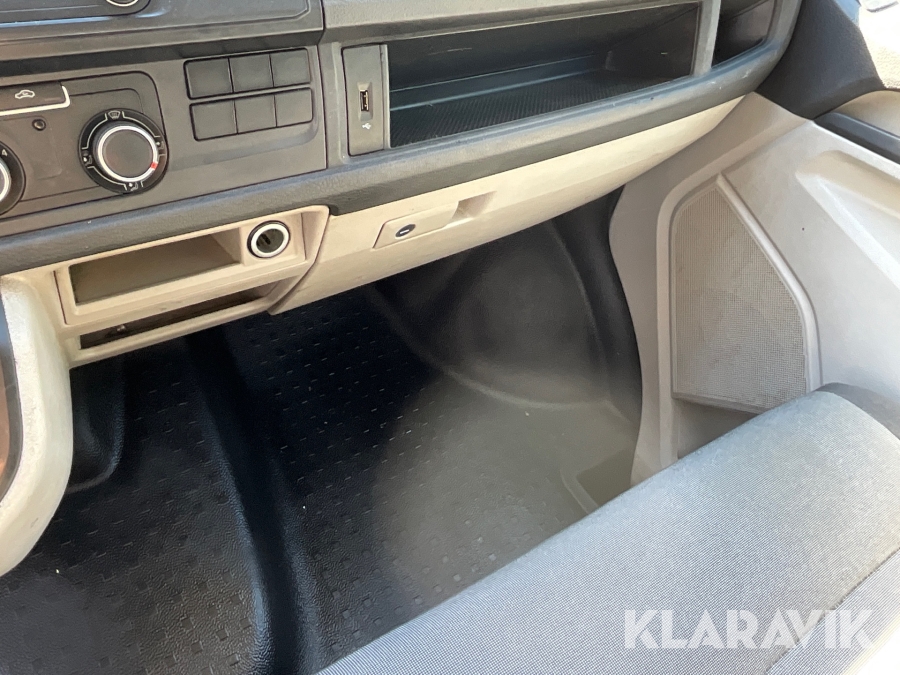 Volkswagen Transporter T30 2.0 TDI Manuell, Flak, Trosa, Kla