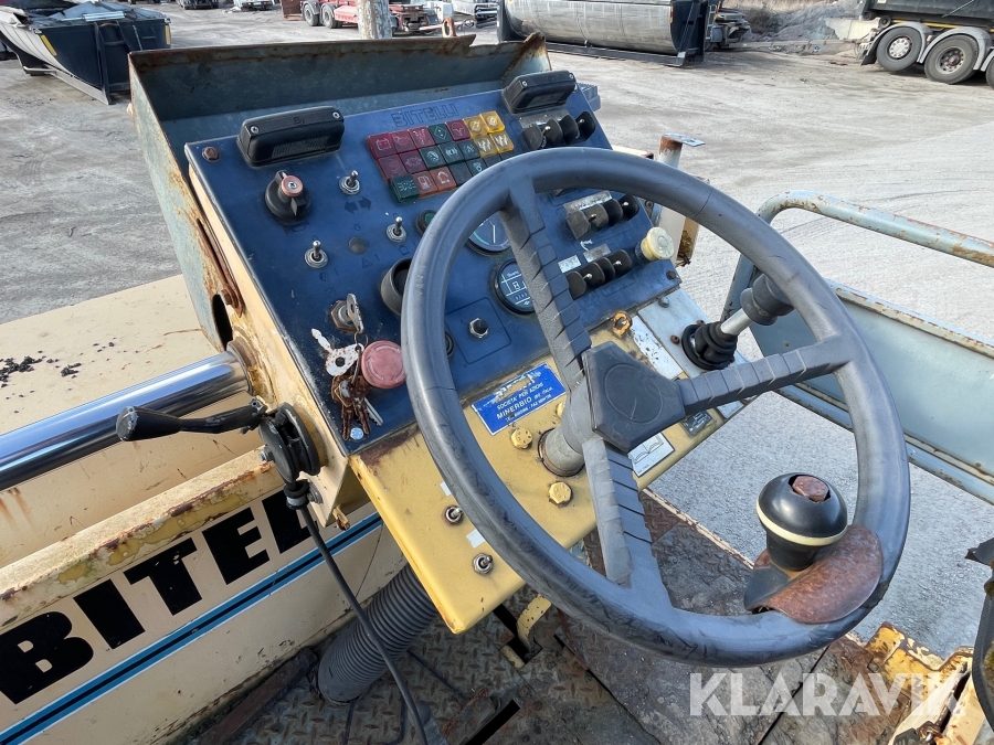 Asfaltsläggare Bitelli BB632, Uppsala, Klaravik auktioner