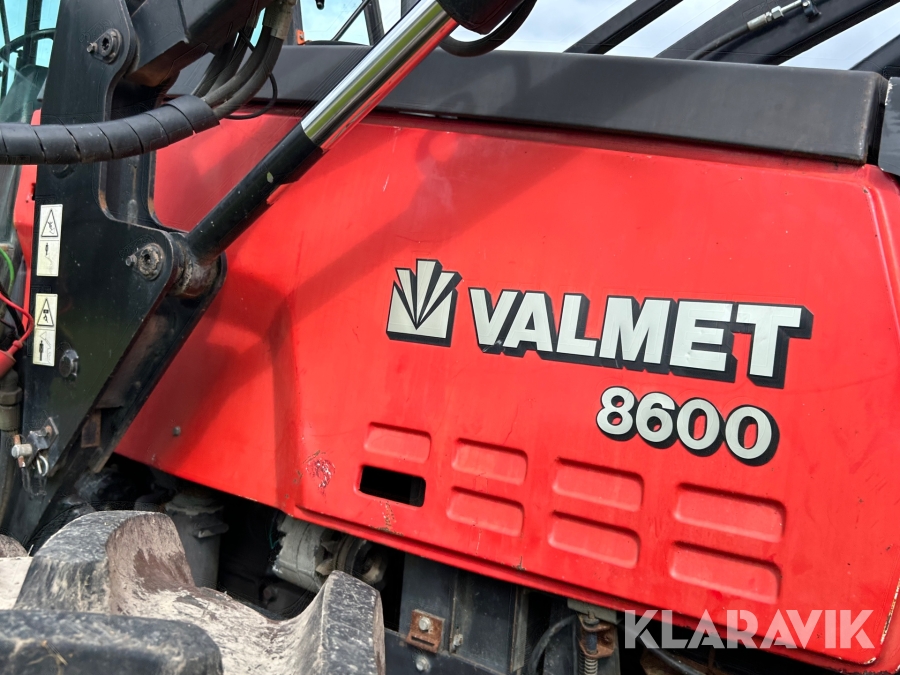 Traktor Valmet 8600, Lidköping, Klaravik auktioner
