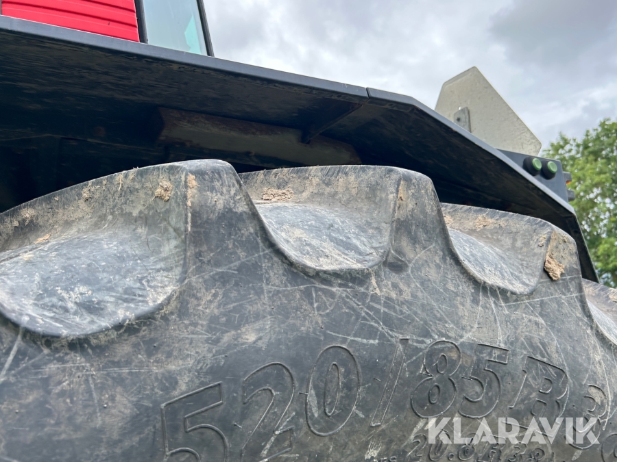 Traktor Valmet 8600, Lidköping, Klaravik auktioner