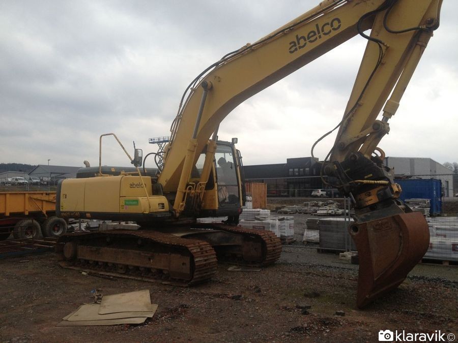 Grävmaskin Band med Engcon EC20