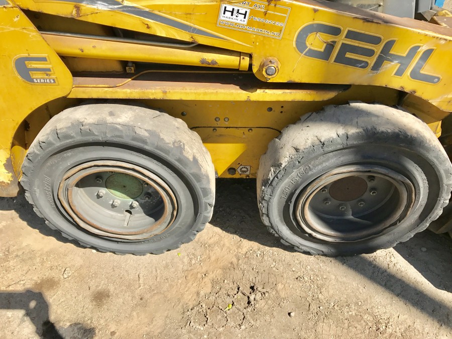 Klaravik Auktioner | GEHL 4240