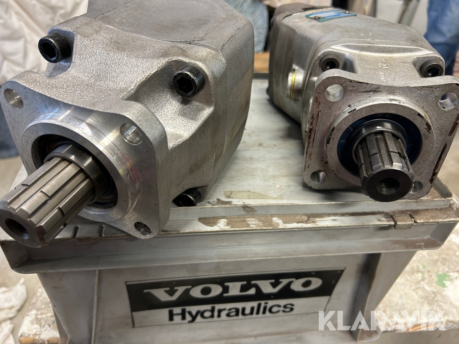 Hydraulpump 2 st Volvo, Trollhättan, Klaravik auktioner