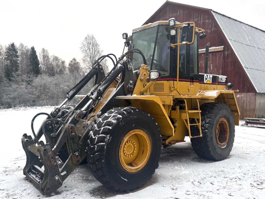 Hjullastare CAT IT28F, Torsby, Klaravik auktioner